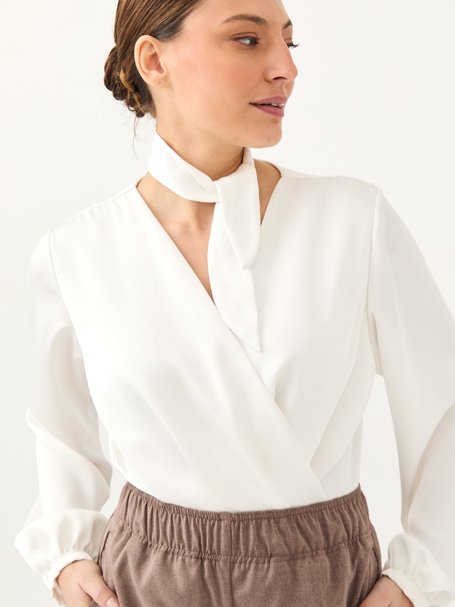 Neck cloth | White – chenkeidar